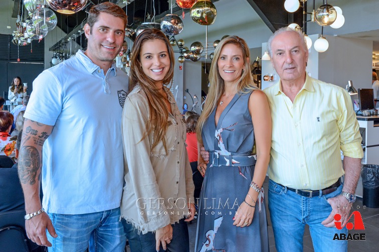 Irmãos Abage | Nova loja na Desembargador Westphalen, 4 000 - Portal ...