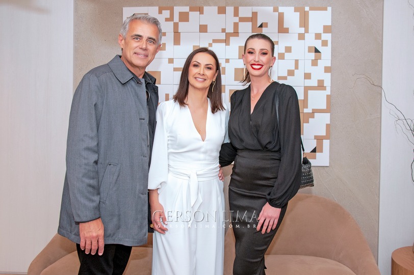 PATRICIA FOUANI | MOSTRA ARTEFACTO 2022 - Portal Gerson Lima